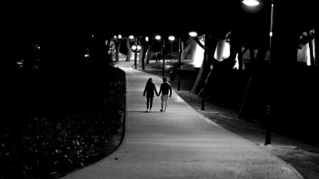 Filofobia, el miedo a enamorarse: qué es y cómo detectarlo