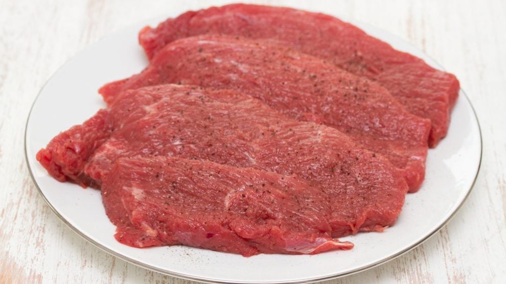 Receta de Filetes de ternera en salsa de tomate