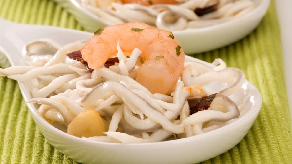 Receta de Angulas al ajillo con gambas