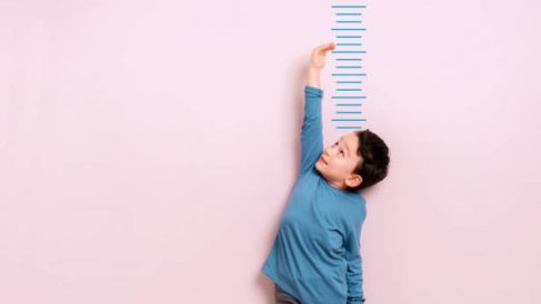 Descubre qué es la pubertad precoz y qué síntomas tiene
