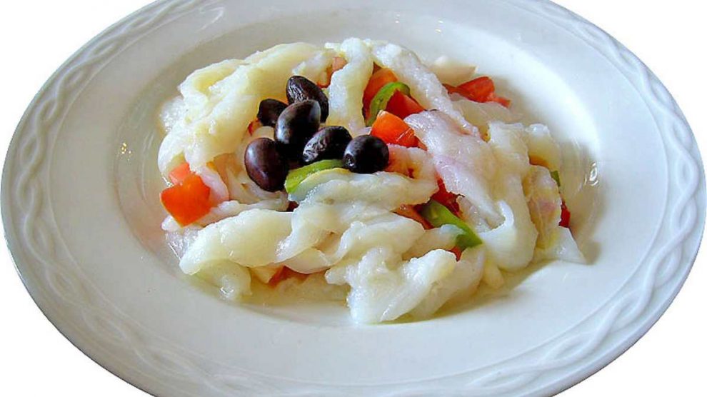 Receta de esqueixada de bacalao