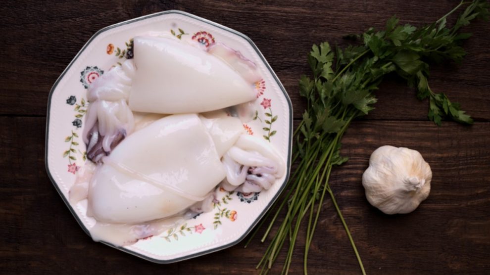 Receta de sepia con patatas y salsa brava al microondas