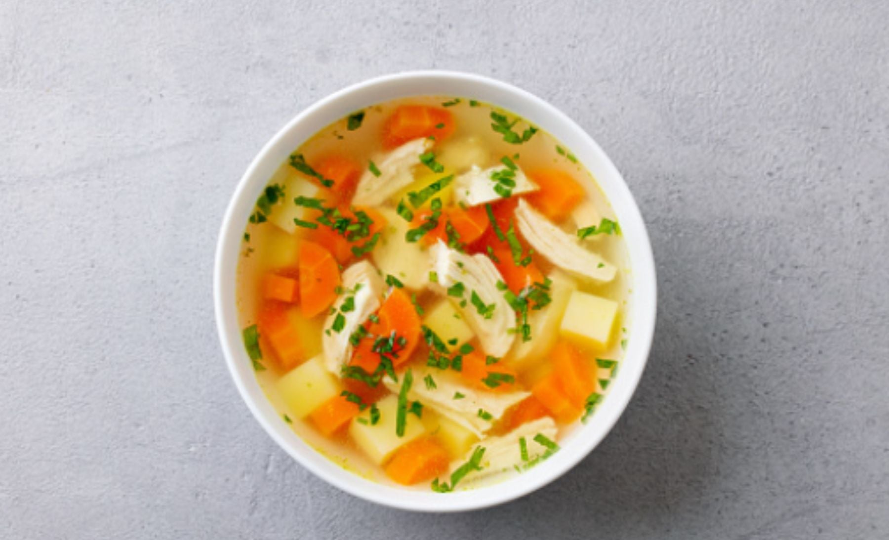 Receta de caldo de verduras casero: una receta de siempre