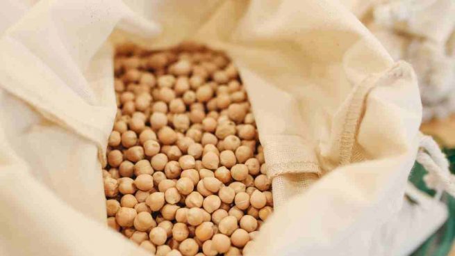 Receta de Guiso de garbanzas canarias