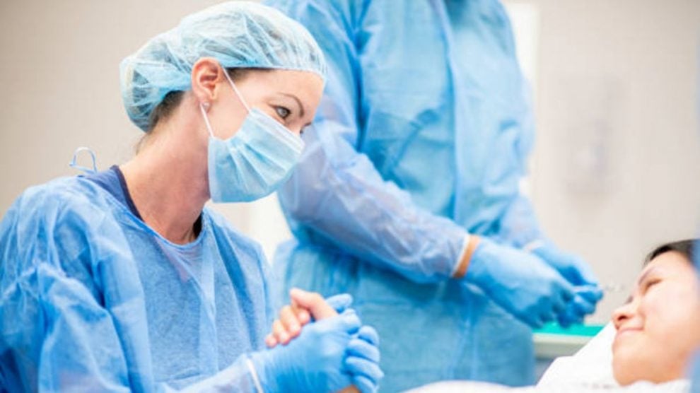 Episiotomía en el parto: qué es y cómo se puede evitar