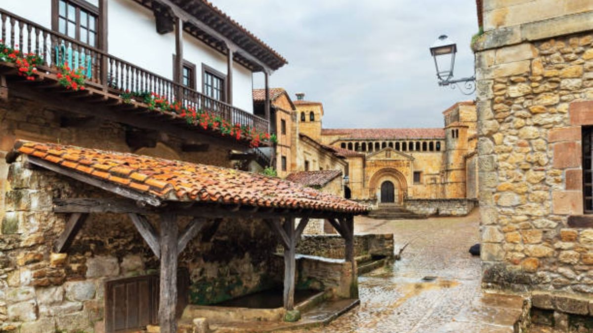 10 pueblos medievales que debes visitar para hacer un viaje en el tiempo