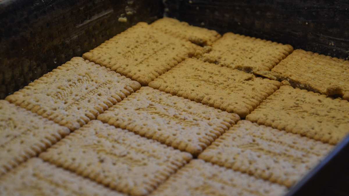 Recetas de postres gourmet de galletas, helado y salsa