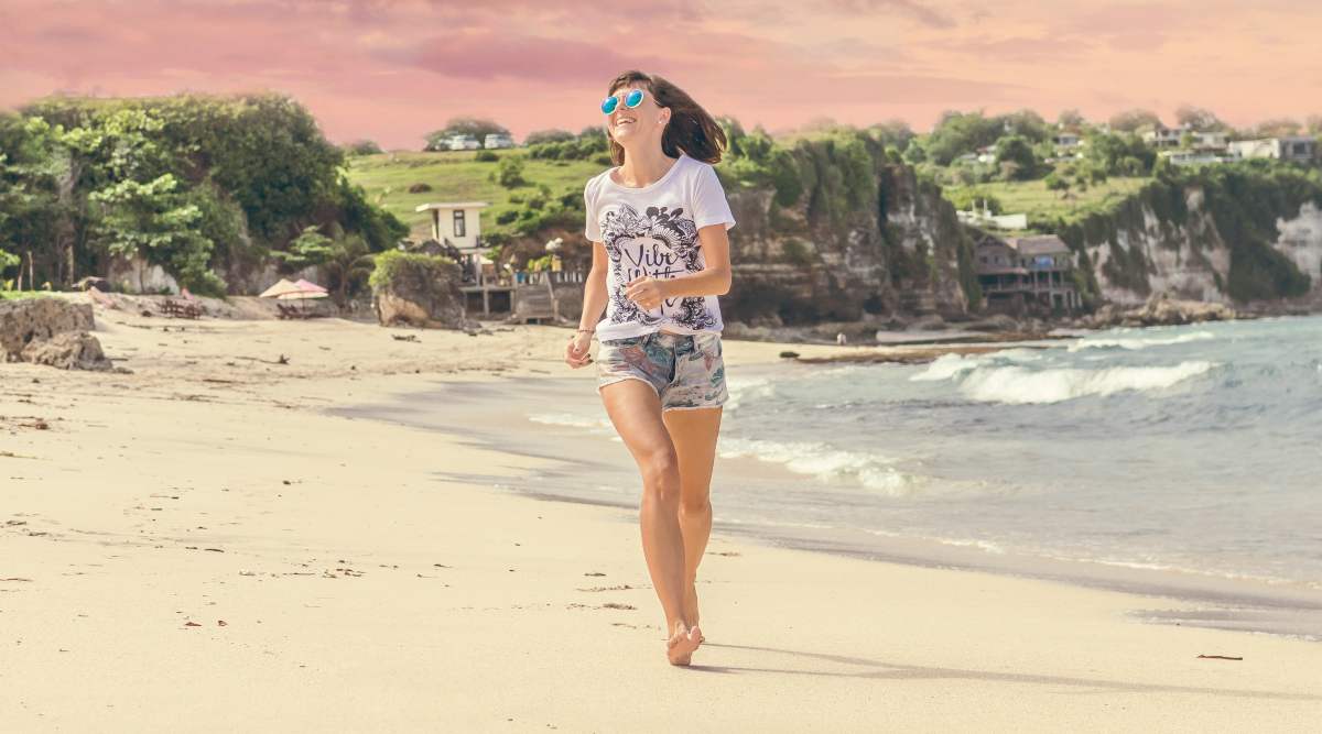 5 ejercicios para hacer en el agua de la playa