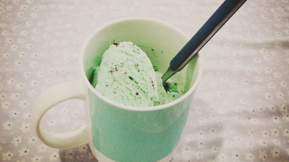 Helado casero de té verde