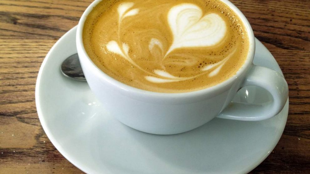 Postre arrollado Capuchino