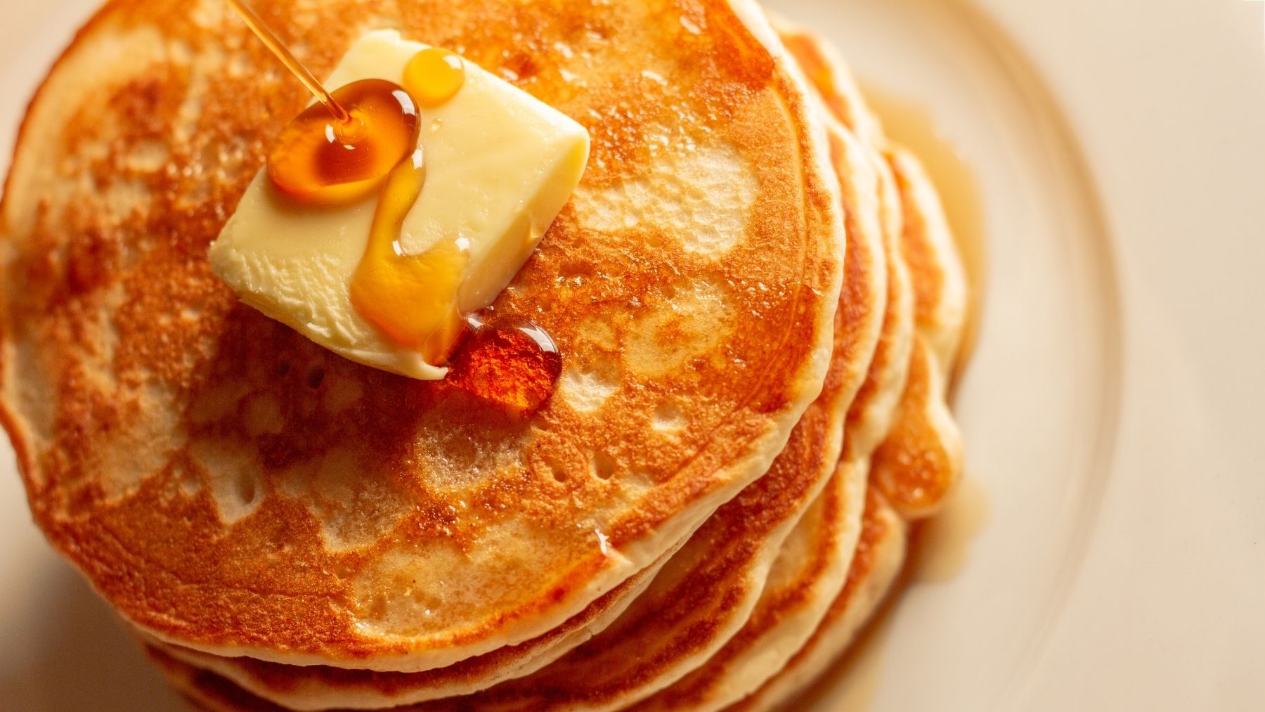 Cómo hacer hot cakes esponjosos estilo americano