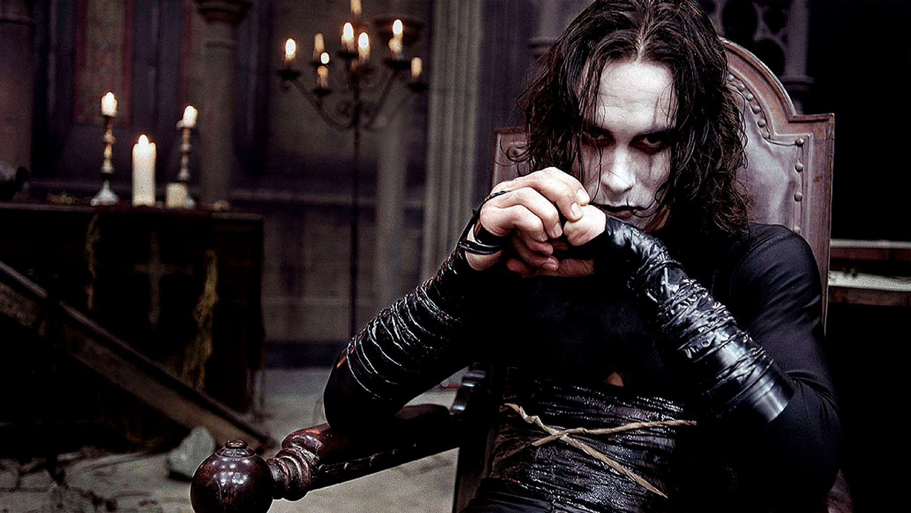 El remake de 'El cuervo' con Bill Skarsgård ya ha terminado su rodaje