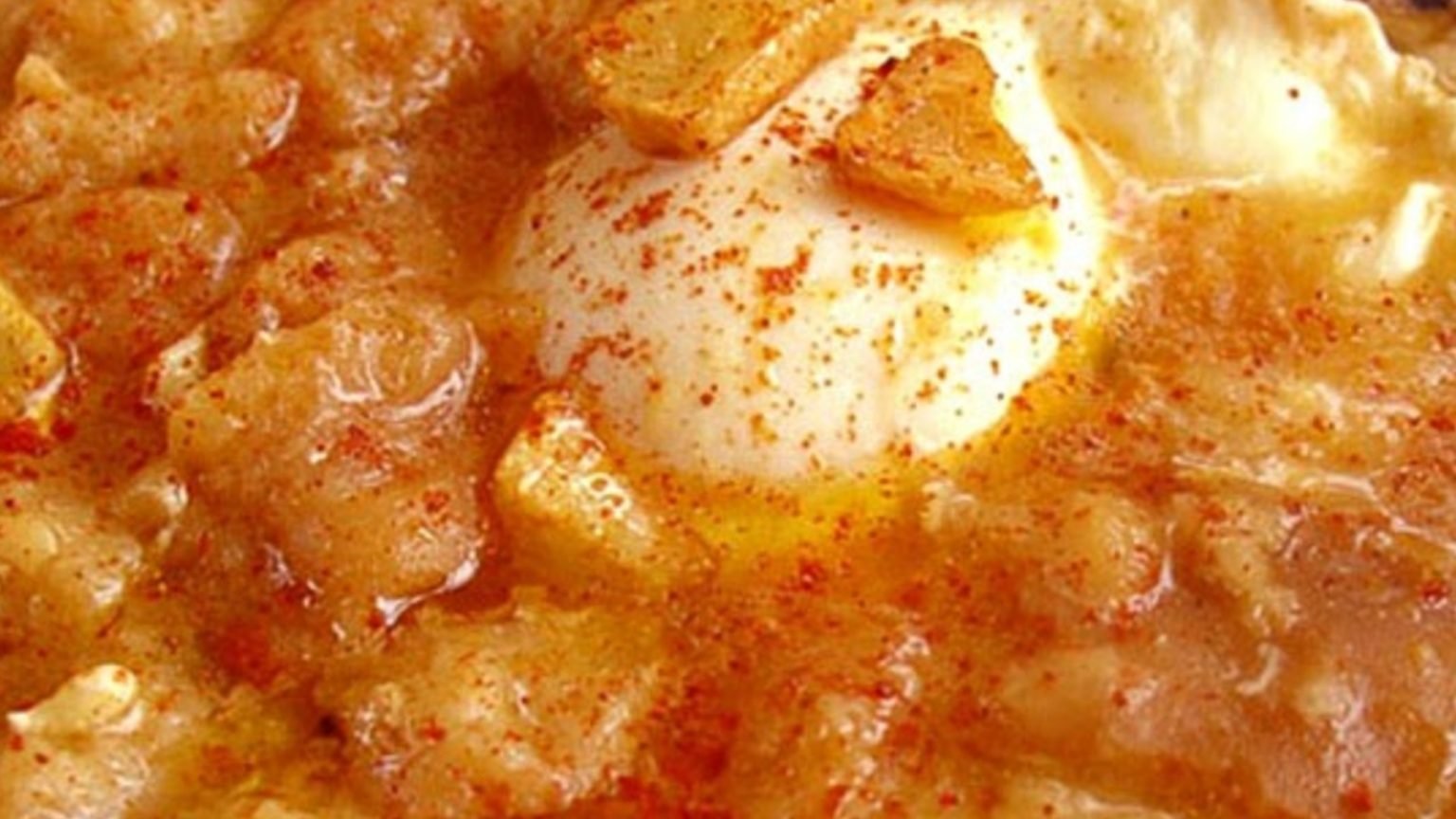 Sopa de ajo: receta tradicional fácil