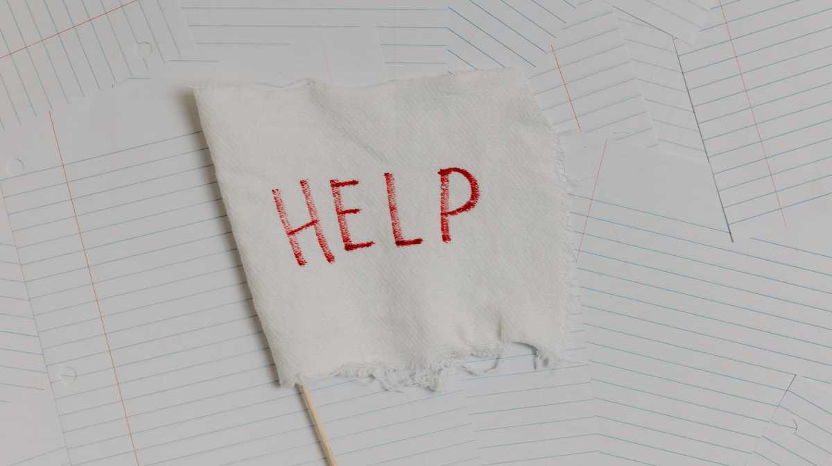 ¿Qué significan las siglas SOS y cuándo se utilizaron por primera vez?