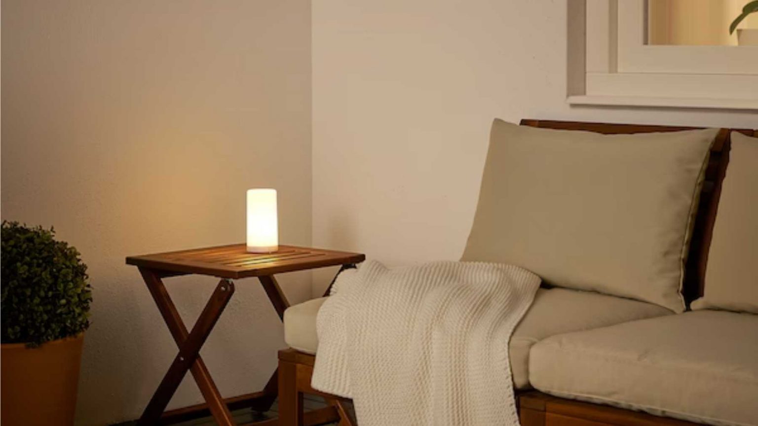 Ikea deja en 3 euros la lámpara con luz relajante que necesitas para tu ...