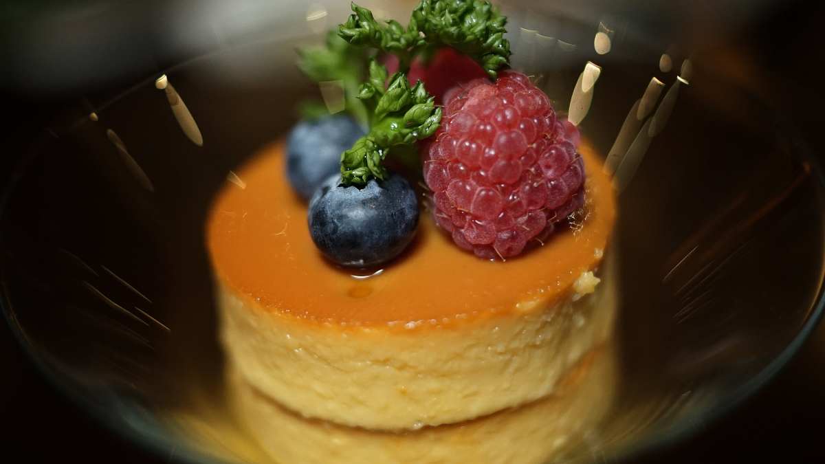 Receta de flan italiano con salsa de toffee