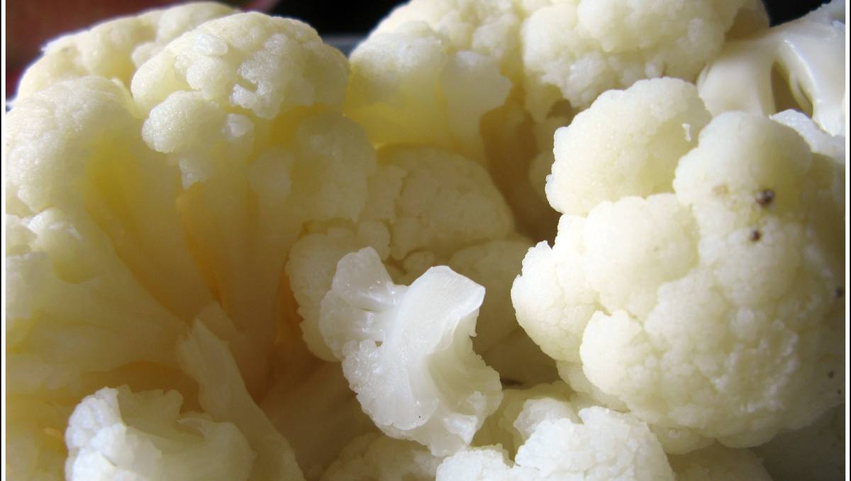 Coliflor rebozada: la receta crujiente y deliciosa que no te puedes perder