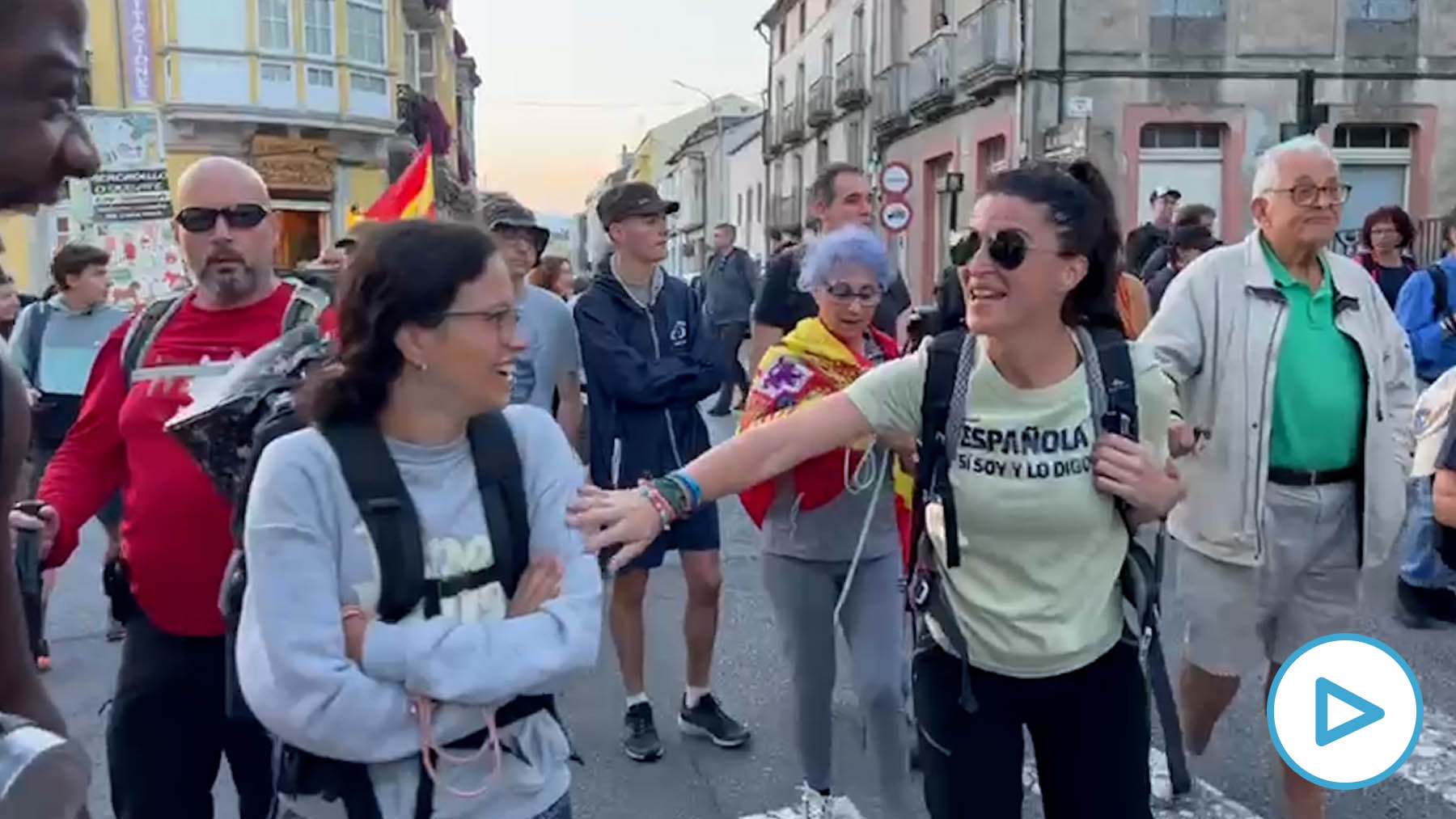 El diario del Camino con Macarena Olona: "Soy Tauro, un miura que para ...