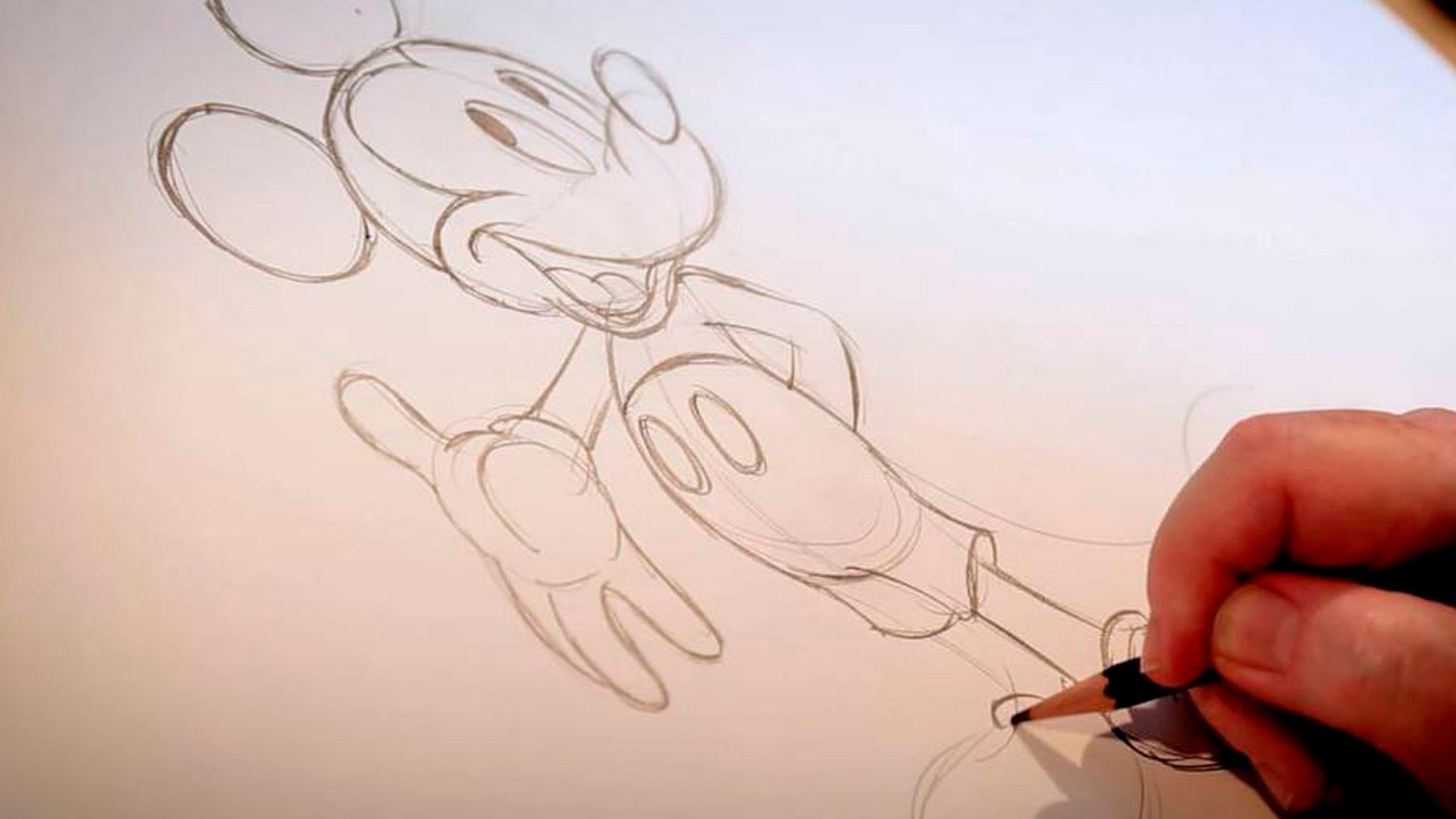 Tráiler de 'Mickey: La historia de un ratón': Disney rinde homenaje al ...