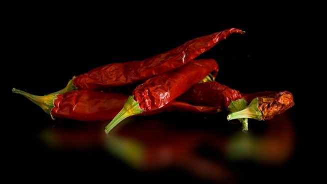 Receta casera de ali oli con toques picantes