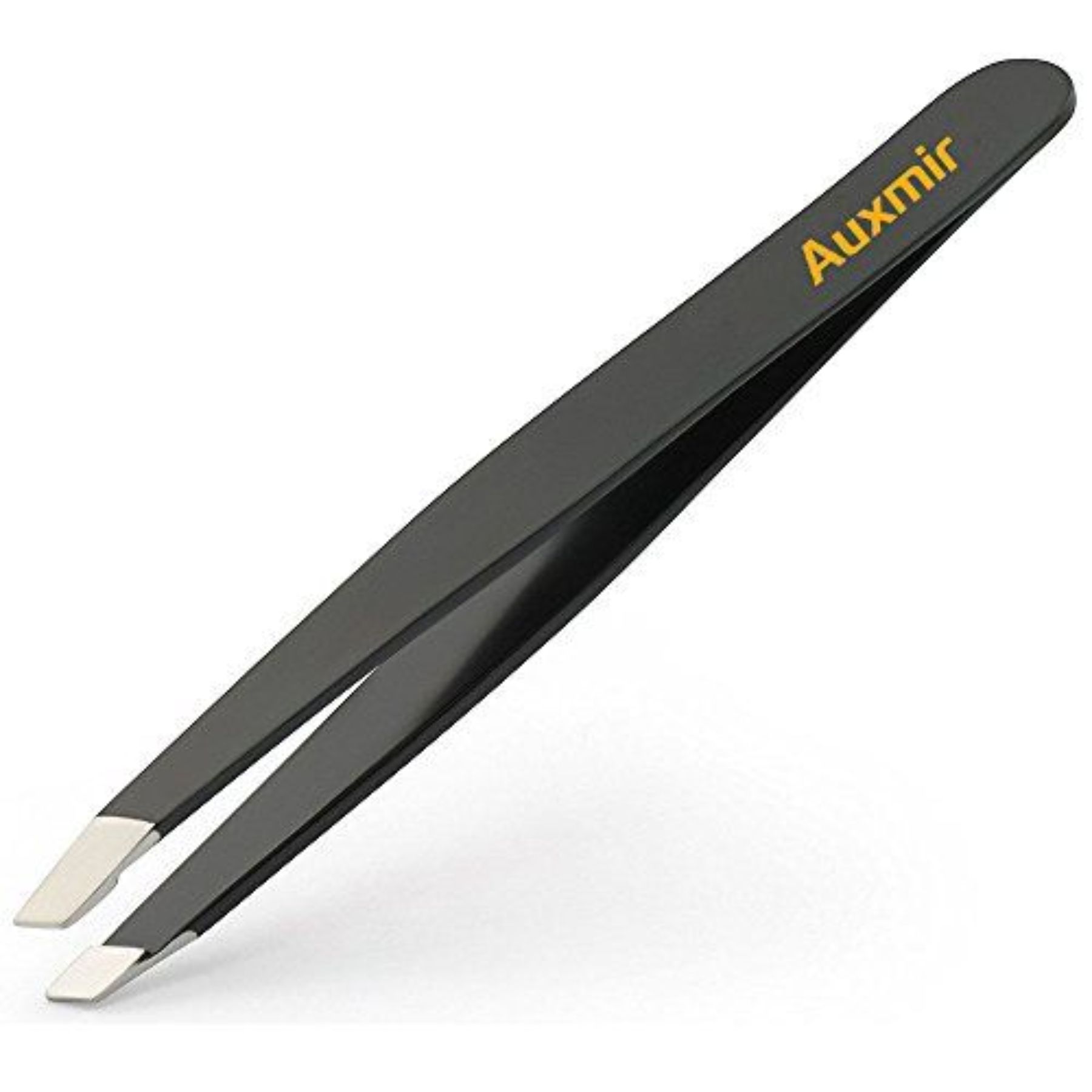 Estos son los mejores productos para depilar tus cejas eficazmente