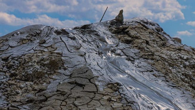 ¿En qué consisten los volcanes de lodo?