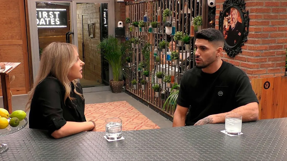 First Dates: Carlos Sobera, en shock al conocer la profesión de este ...