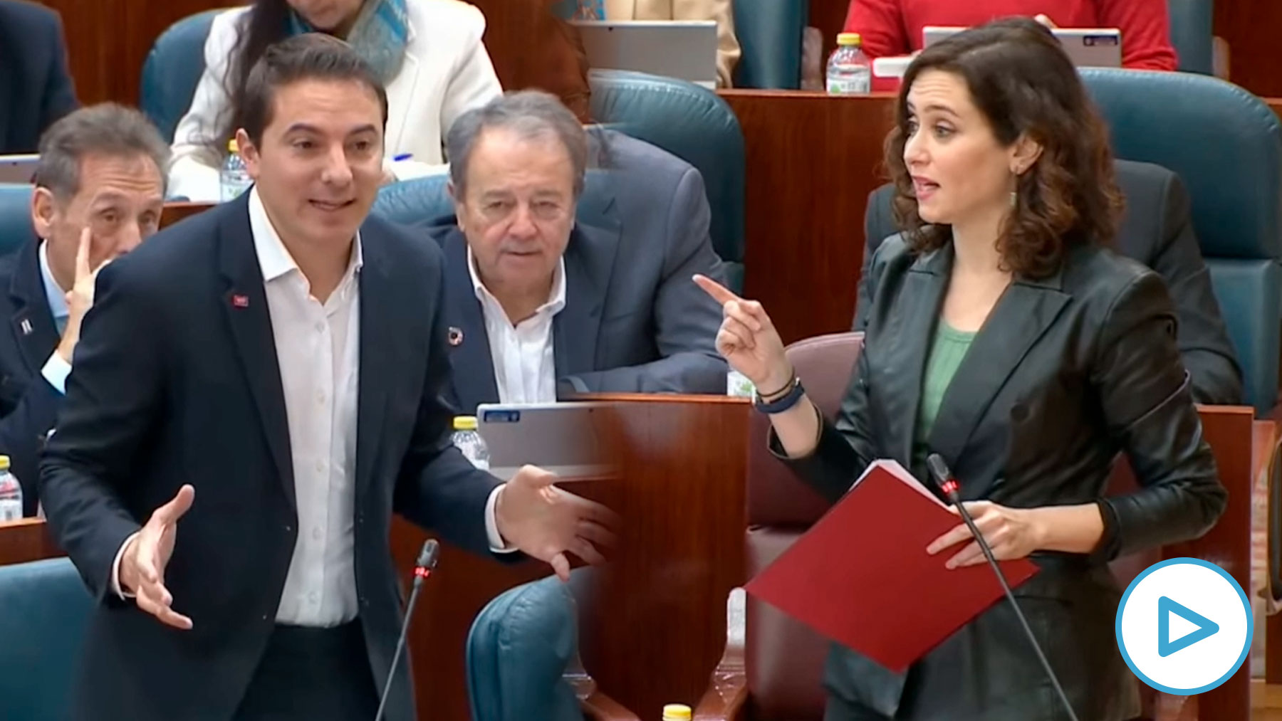 Isabel Díaz Ayuso a Juan Lobato: "¿Hay algún diputado elegido por ...