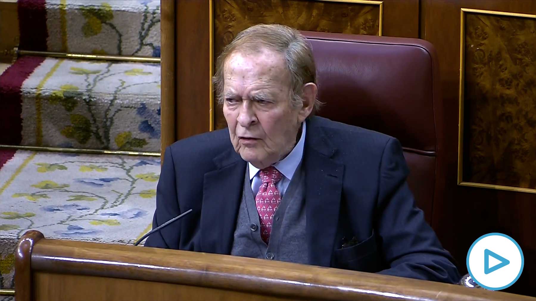 Ramón Tamames vapulea al PSOE con el Tito Berni: "Aquí hay diputados ...
