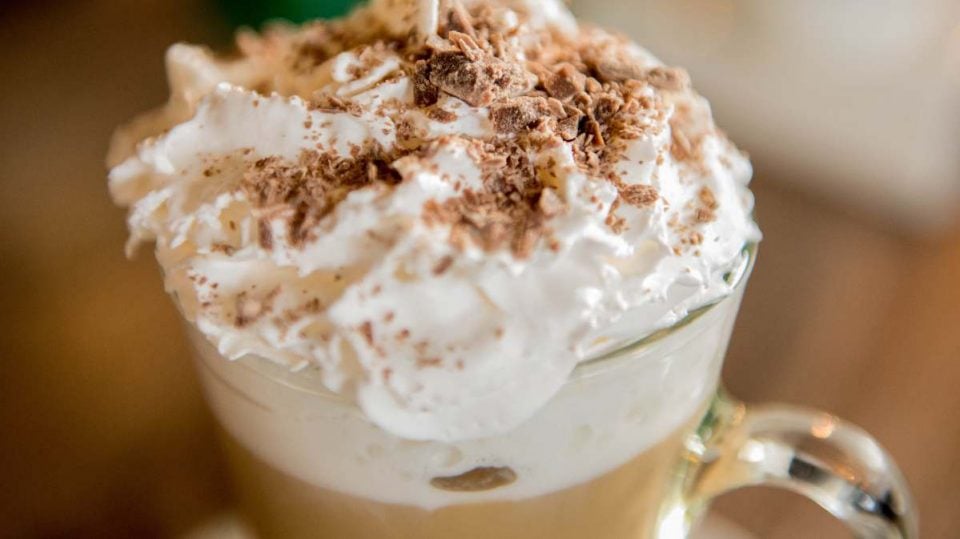 Frapuccino de café con almendras