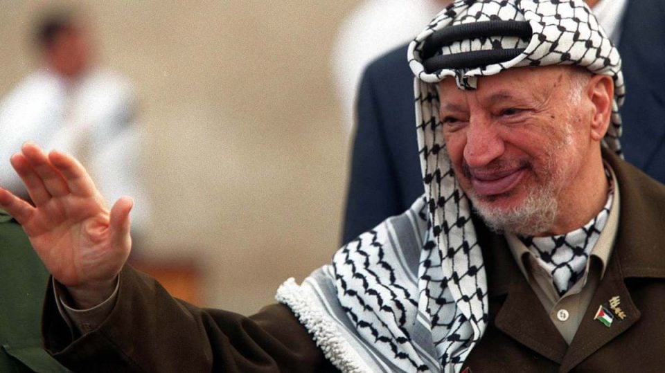 La entrada de Arafat en la ONU con una pistola