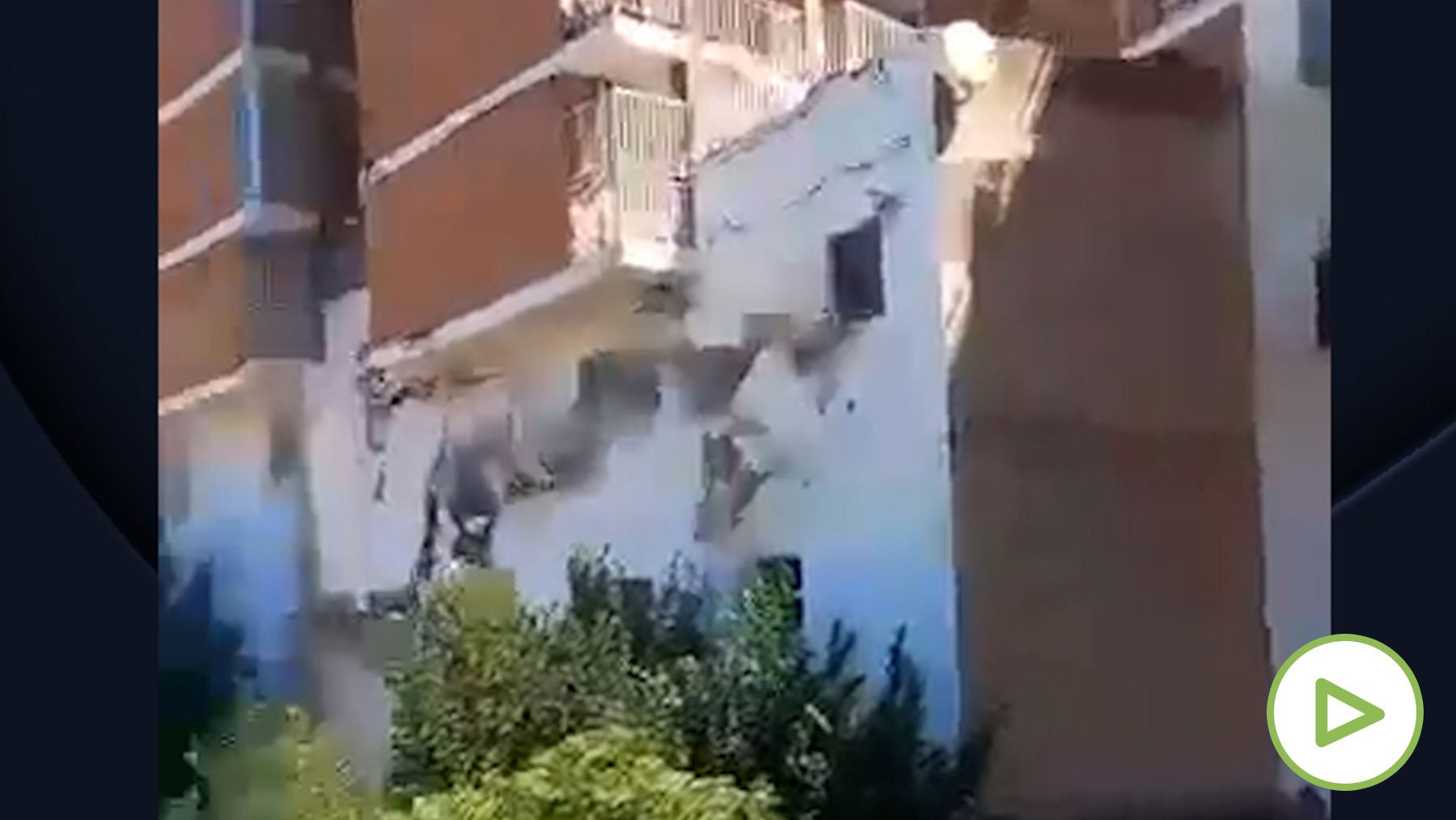Un edificio de cinco plantas se derrumba en Teruel | Última hora