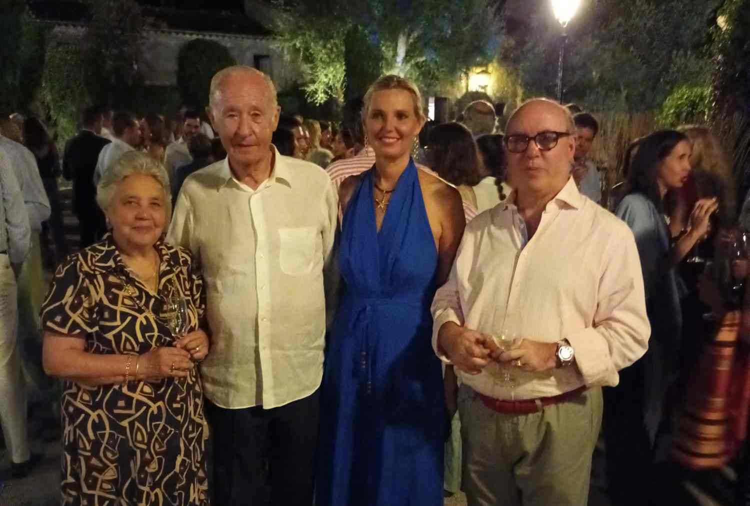 El cóctel benéfico de la Orden de Malta reúne a 150 personas