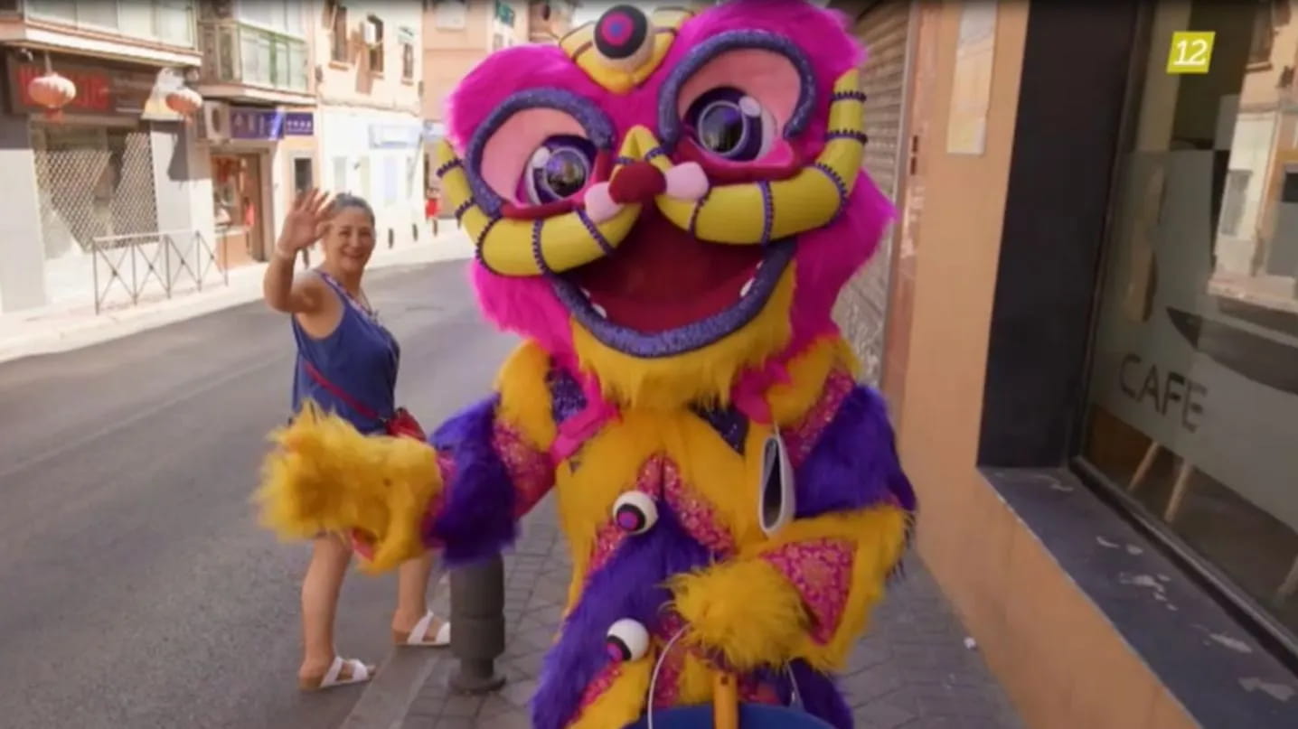 Quién es Jing Jing, la gata leona que acompaña a Jorge Javier Vázquez ...