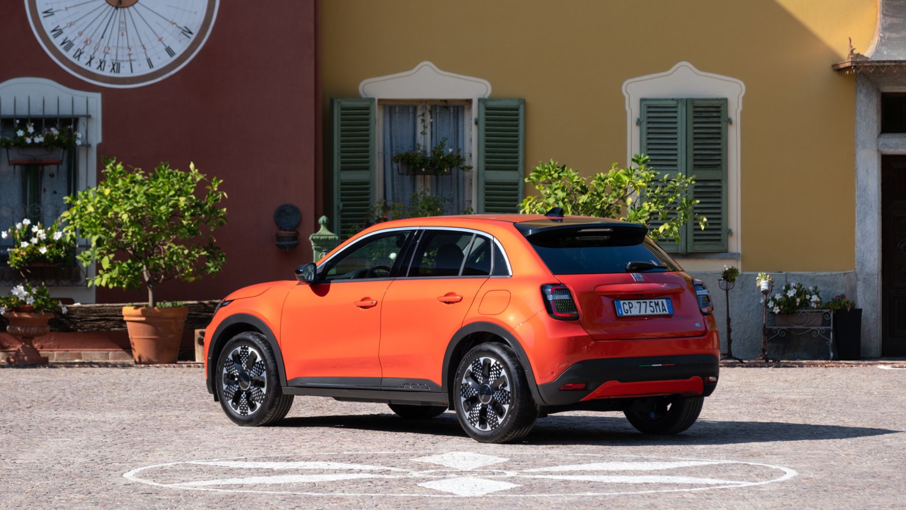 Así es el Fiat 600e: un SUV 100% eléctrico que ya tiene precio