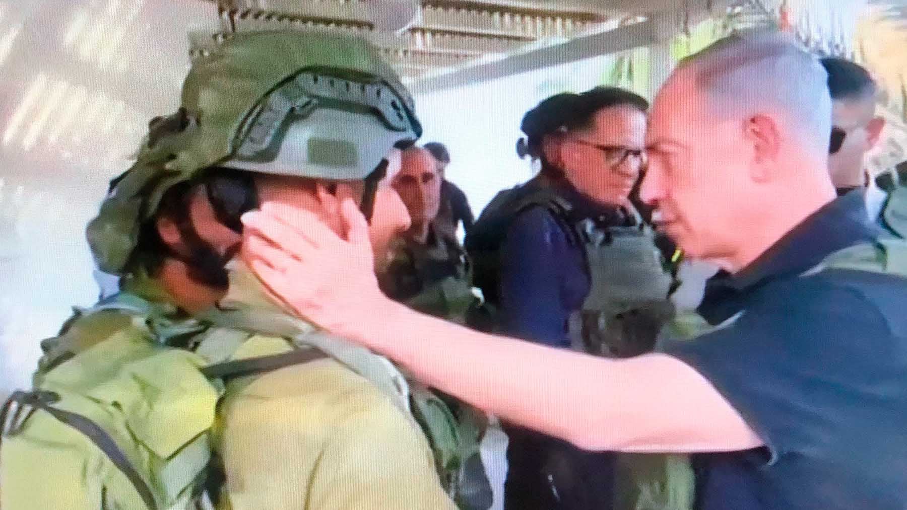 Israel, preparado para la "ofensiva total por tierra mar y aire" en Gaza