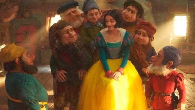 Nuevo tráiler de 'Blancanieves': el CGI de los siete enanitos da más miedo que la bruja