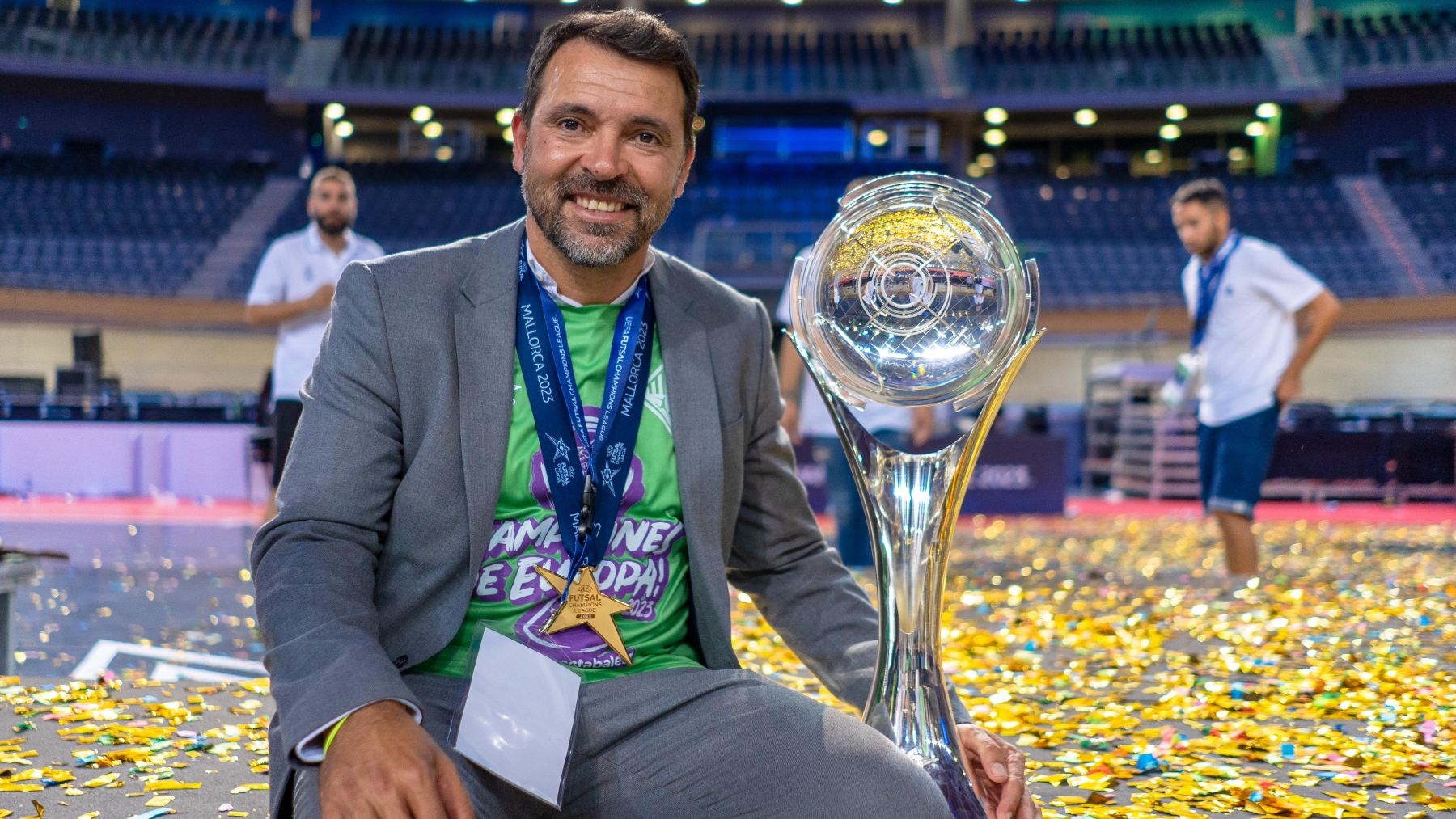 José Tirado, mejor director deportivo del mundo por segundo año