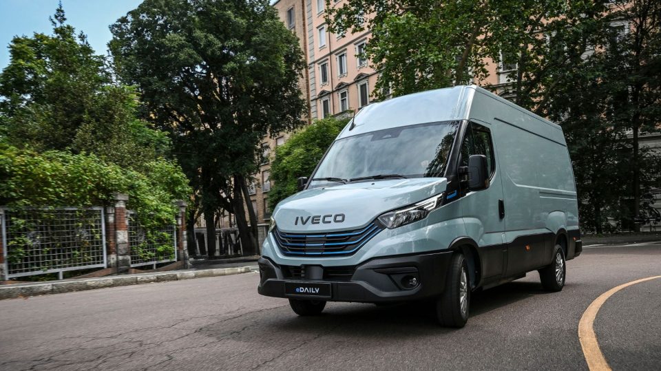 Iveco apuesta por la electrificación: así serán los camiones del futuro