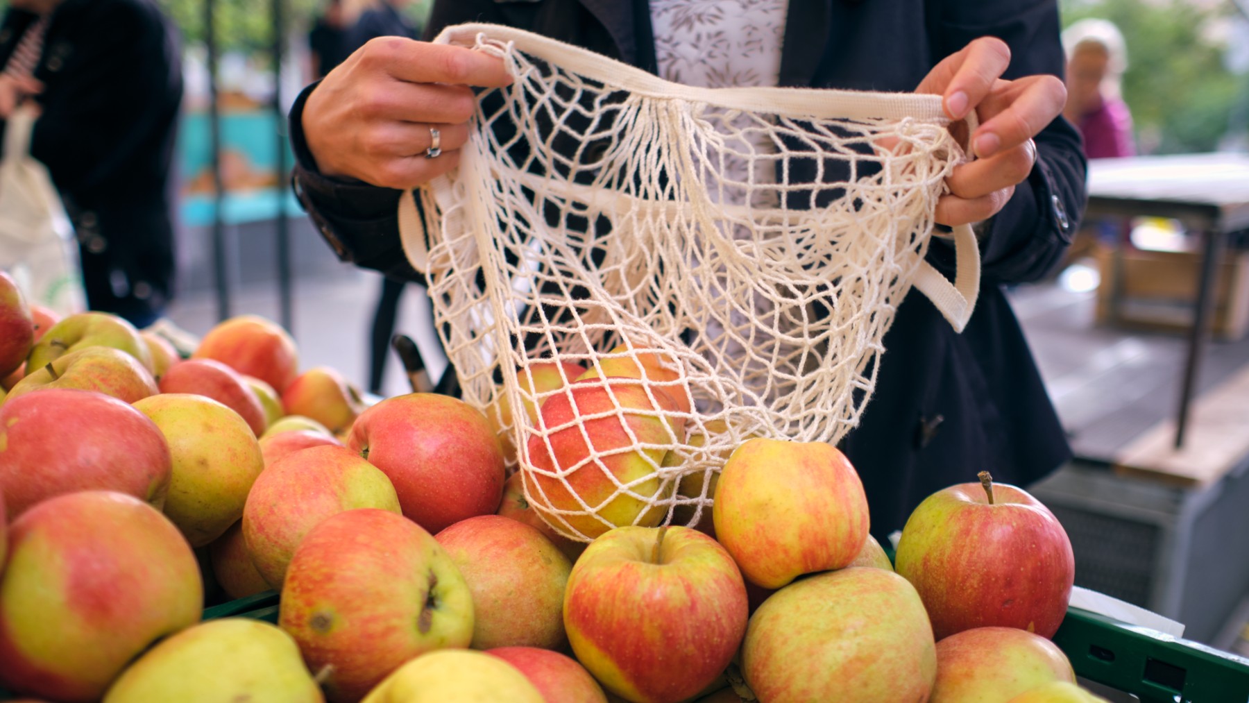 Comprar a granel reduce el consumo de plástico y sale más barato