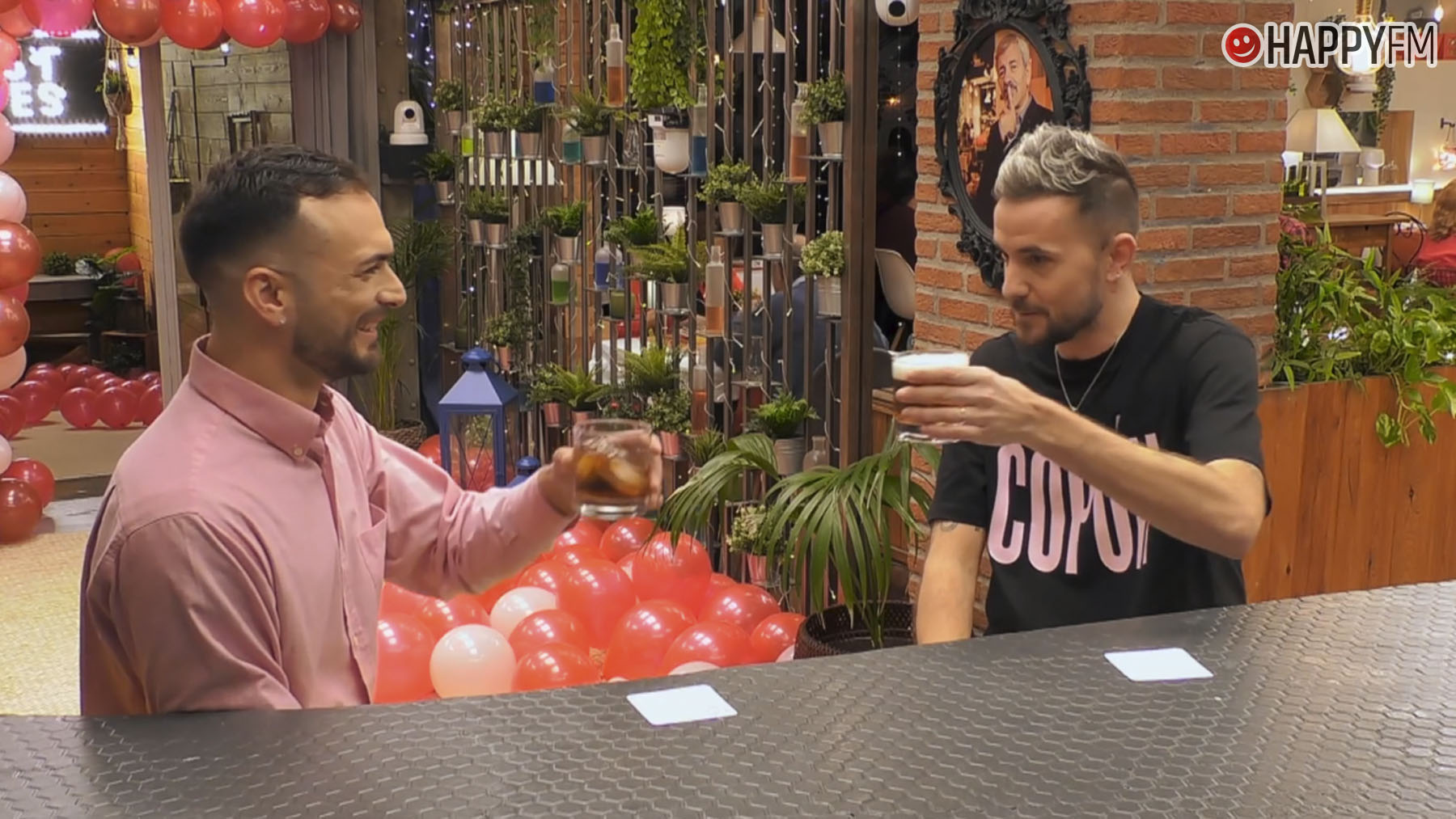 First Dates: dos comensales protagonizan la cita más sexual de la ...