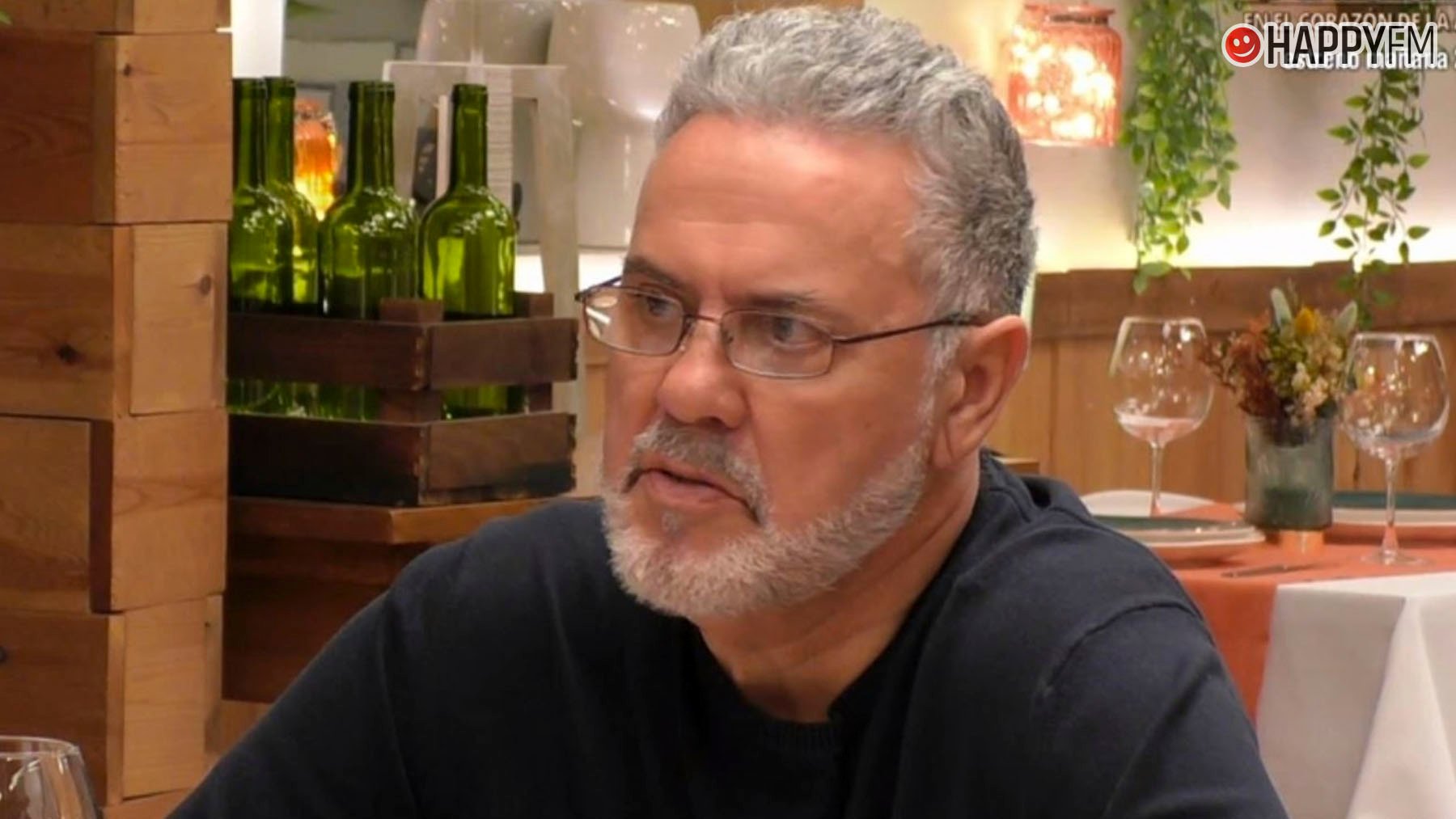 First Dates: un soltero acepta hacer un trío con su cita con una ...