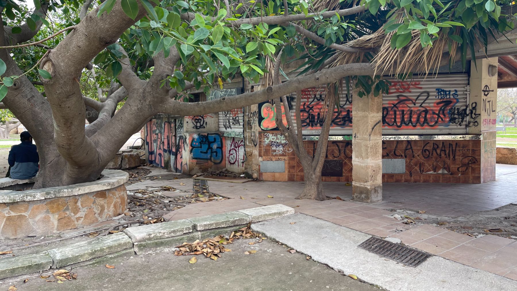 Los okupas toman el abandonado chiringuito del parque Krekovic del ...