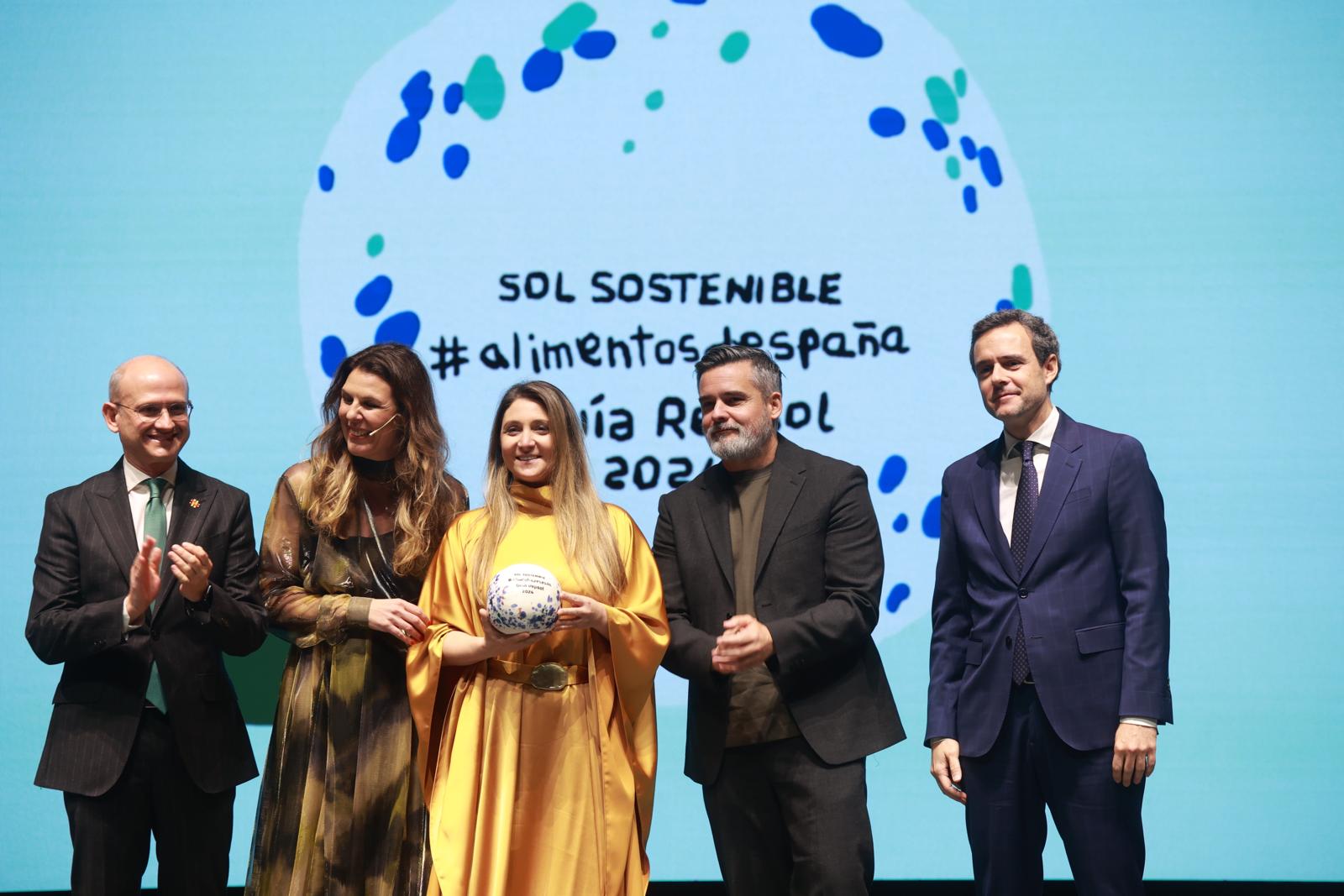 La edición de la Guía Repsol 2024 sigue contando la España gastronómica