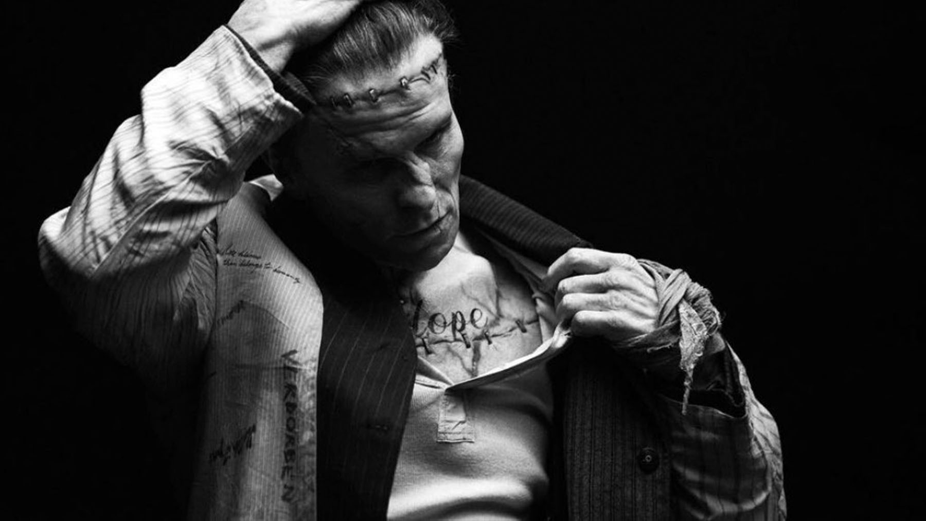 'The Bride!': un irreconocible Christian Bale es el monstruo de ...