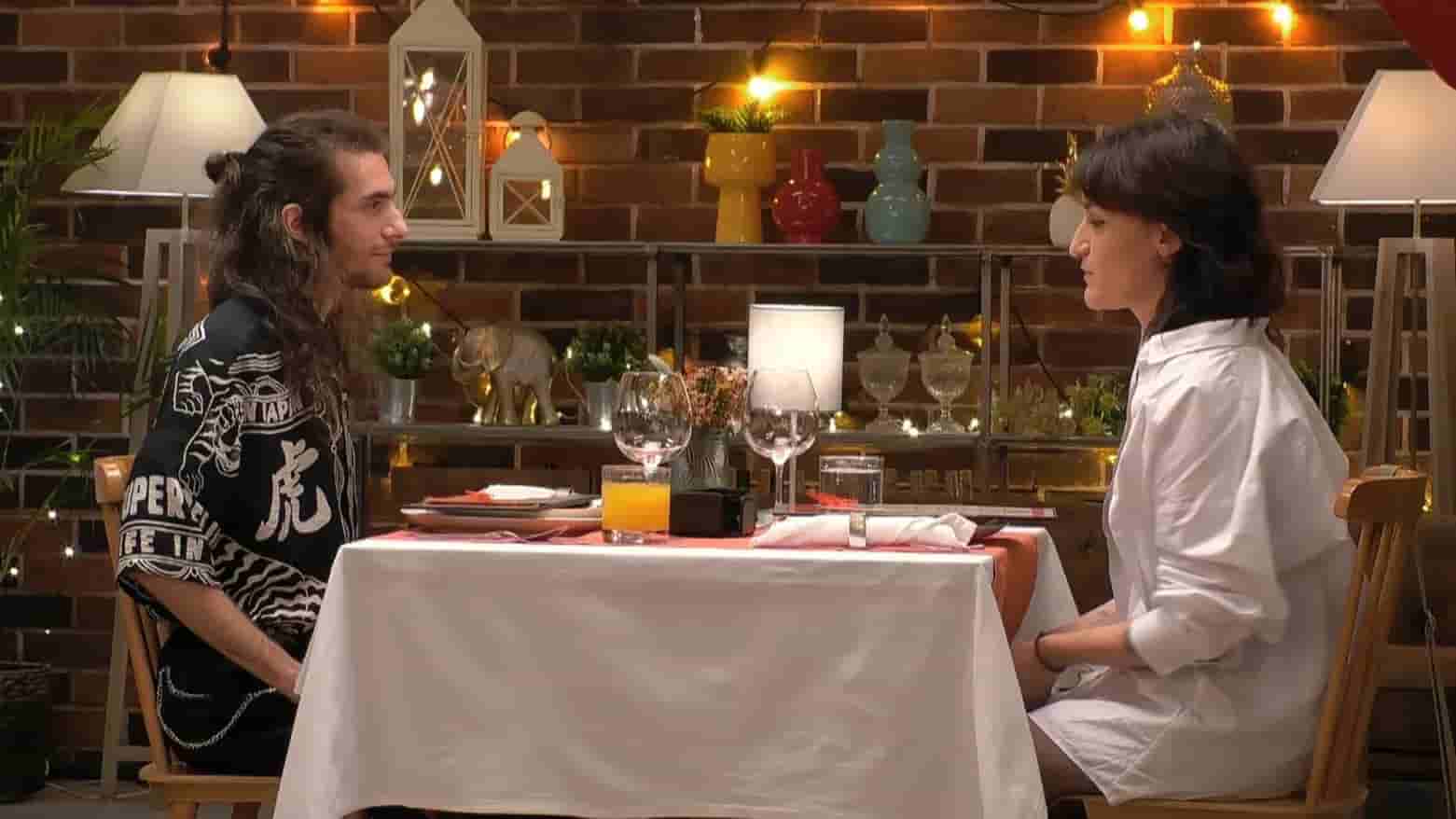 La impagable reacción de un soltero de First Dates a una broma del ...