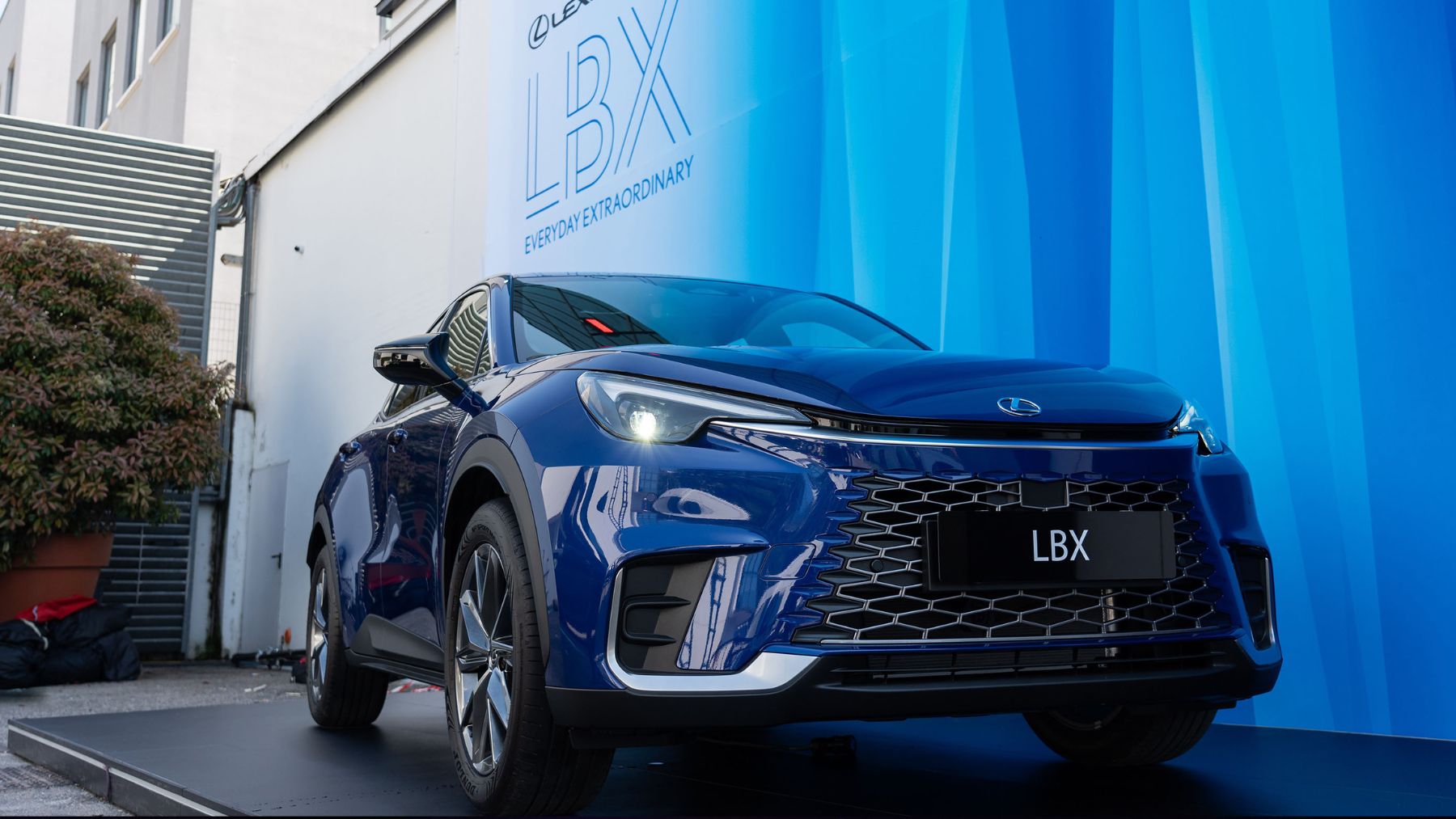 Lexus conquista la Semana del Diseño de Milán con el LF-ZC