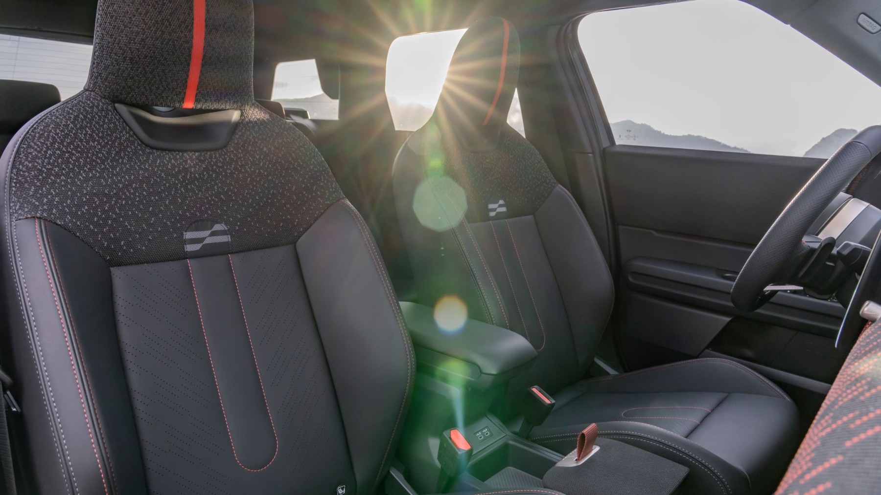 MINI libera a su bestia: así es el nuevo John Cooper Works Countryman