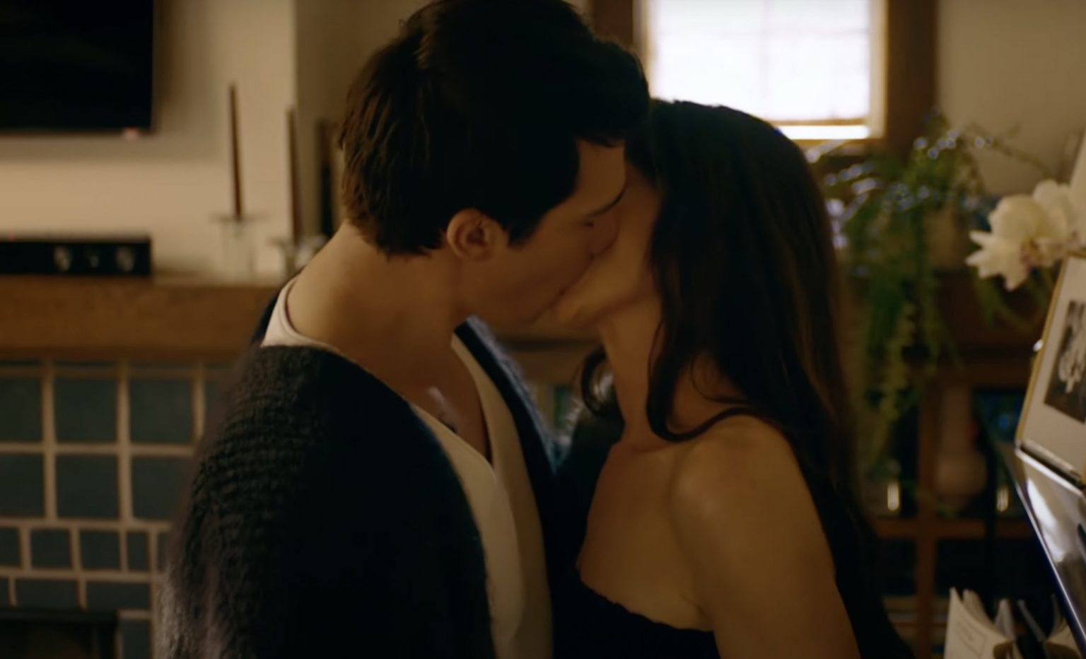 La idea de tenerte: final explicado de la película de Anne Hathaway y Nicholas Galitzine