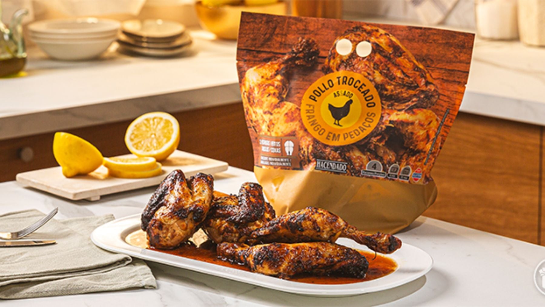Mercadona te salva una comida con el pollo asado entero que tendrás ...
